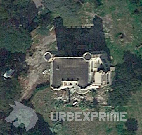 Château Rose / Rose Castle • UrbexPrime - Premium Photography Spots