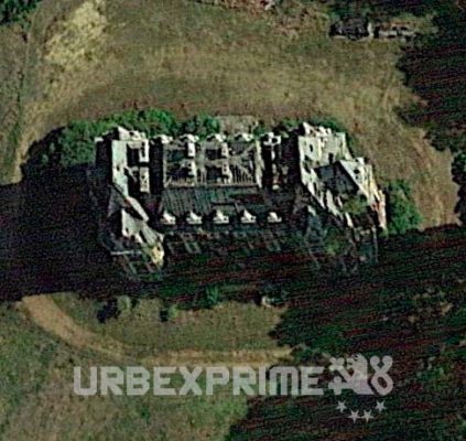 Château de l’hermite • UrbexPrime - Premium Photography Spots